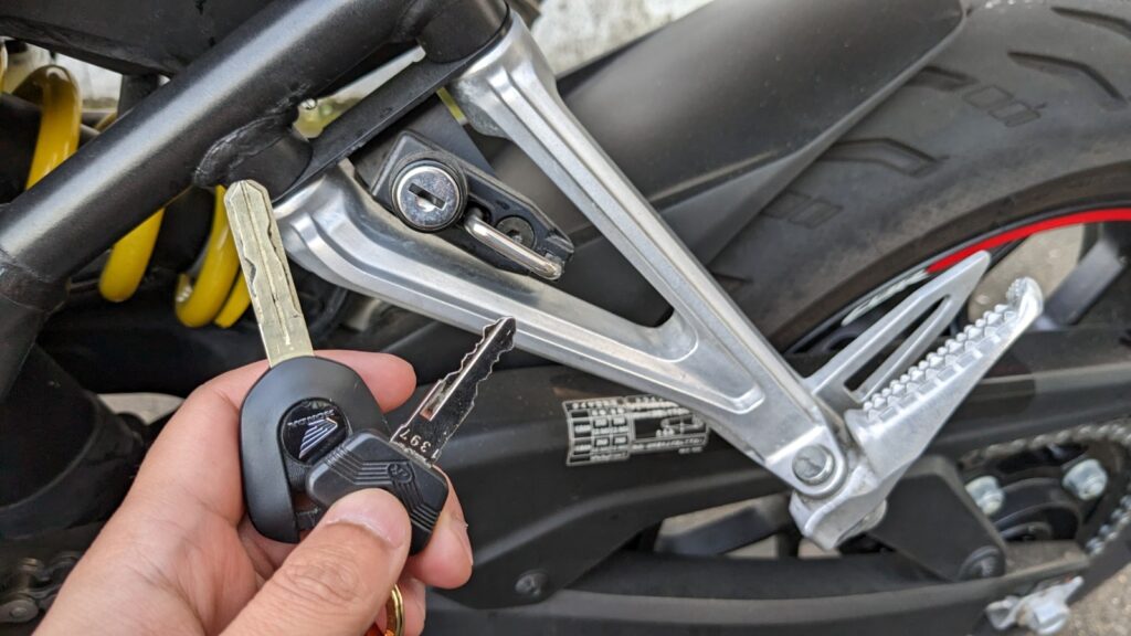 ど素人でもできるCBR650Rカスタムおすすめ7選－moto tomo